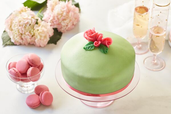 Princess Cake | C&H® Sugar